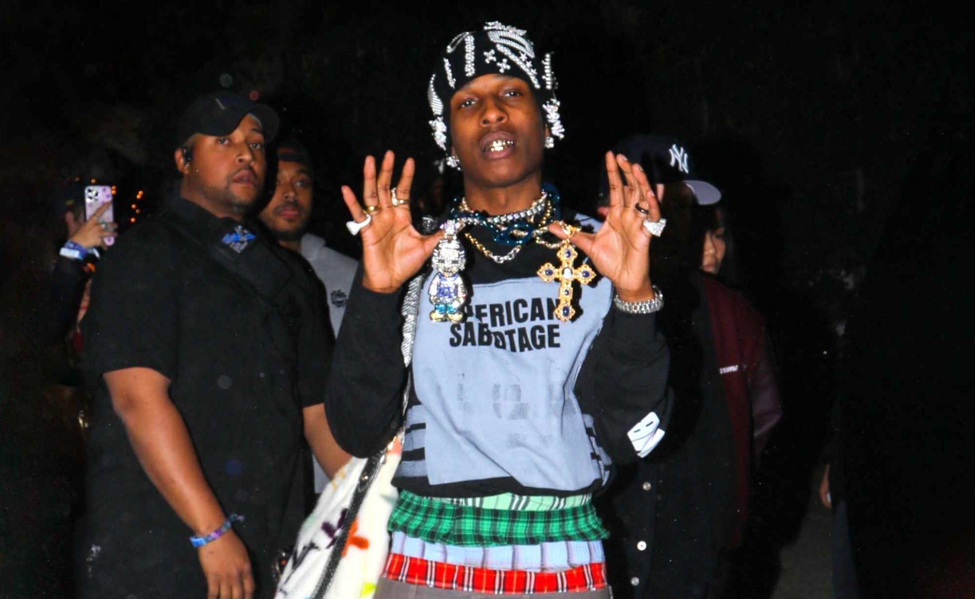 ASAP Rocky returns with new single “HIGHJACK”. Jessica Pratt: Listen. – HipHopVR