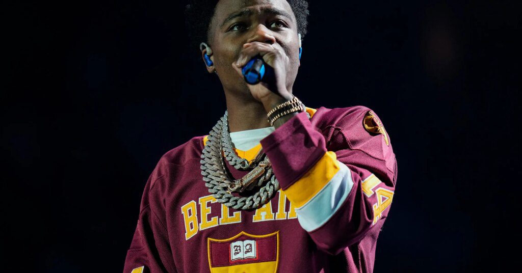 Roddy Ricch announces ‘Navy Album’ release date – HipHopVR