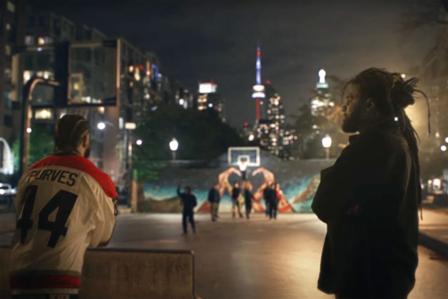 Drake Spotted in Toronto Shooting a Visual for an Unreleased R&B-Style ...